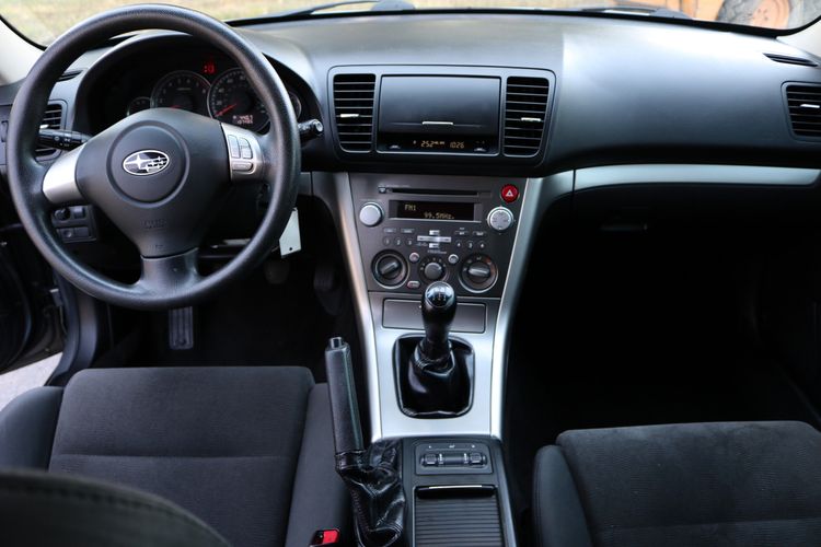 2008 Subaru Outback 2.5i | Victory Motors of Colorado