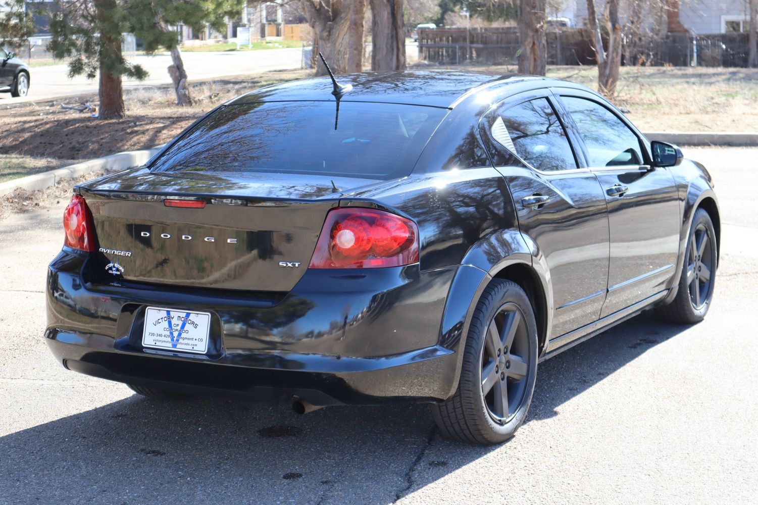 2013 Dodge Avenger SXT | Victory Motors of Colorado