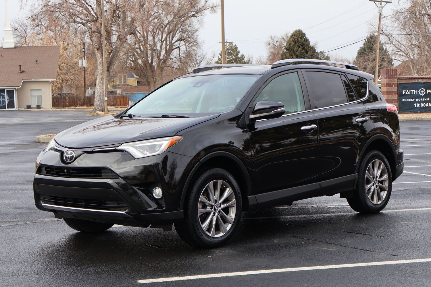 2017 Toyota RAV4 Limited | Victory Motors of Colorado