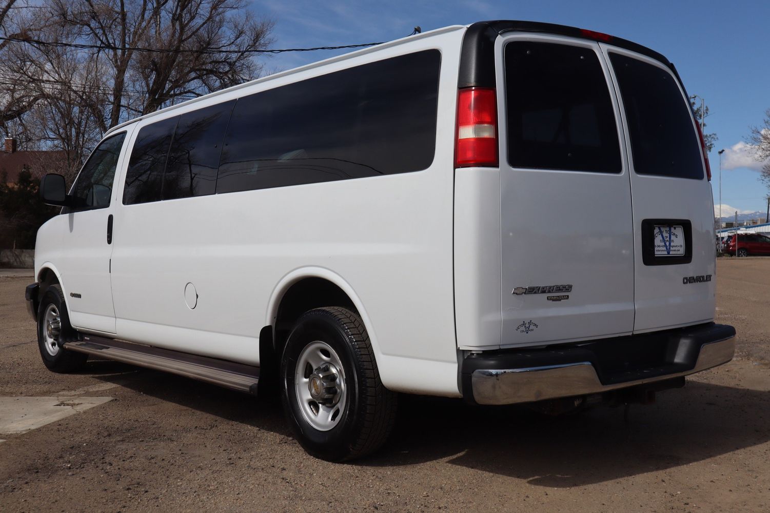 2005 Chevrolet Express Passenger 3500 | Victory Motors of Colorado