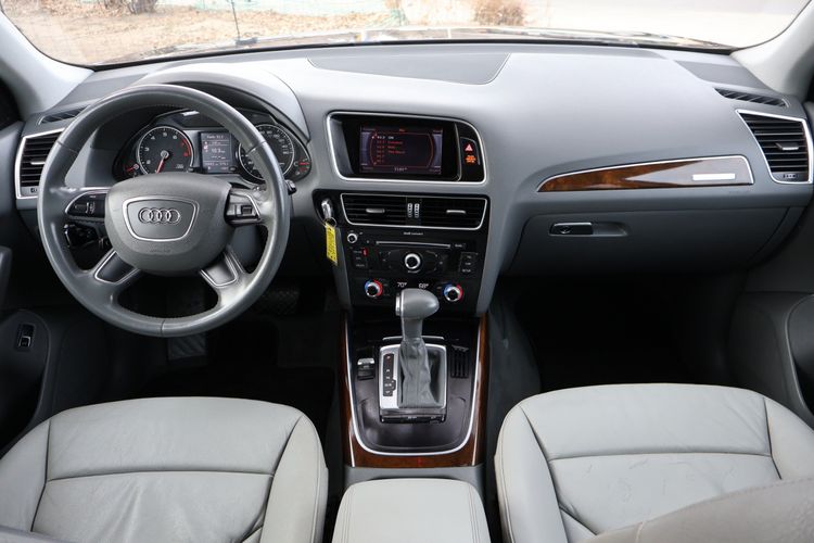 2015 Audi Q5 2.0T quattro Premium | Victory Motors of Colorado