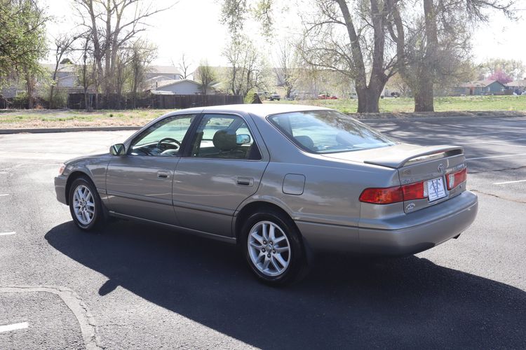 2000 Toyota Camry LE V6 | Victory Motors of Colorado