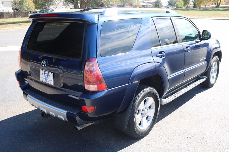 2004 Toyota 4Runner Photos