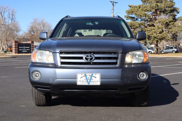 2005 Toyota Highlander Limited | Victory Motors of Colorado