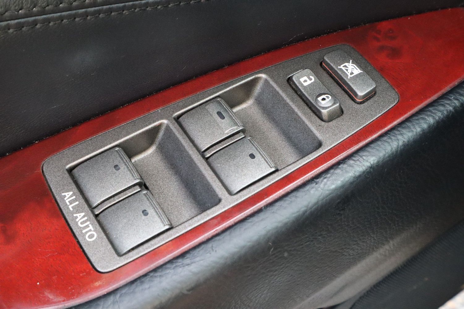 2008 Lexus LS 460 Base | Victory Motors of Colorado