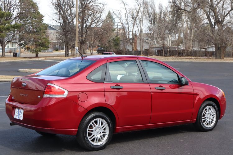 2011 Ford Focus SE | Victory Motors of Colorado