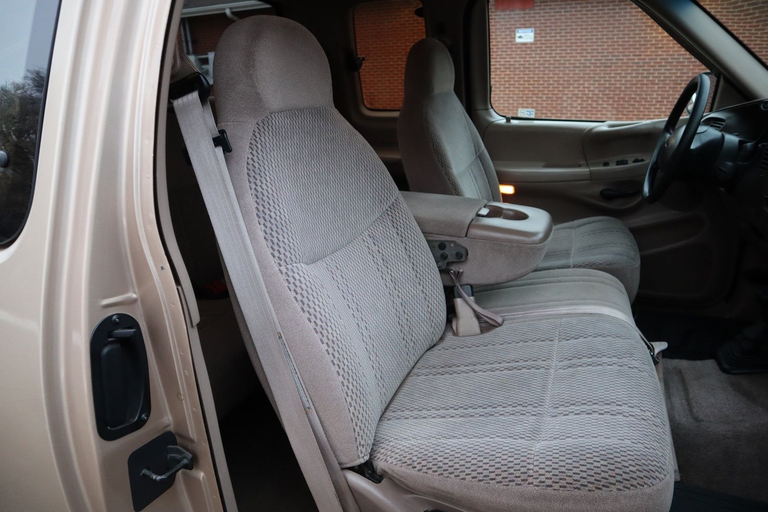 1997 Ford F-150 XLT | Victory Motors of Colorado