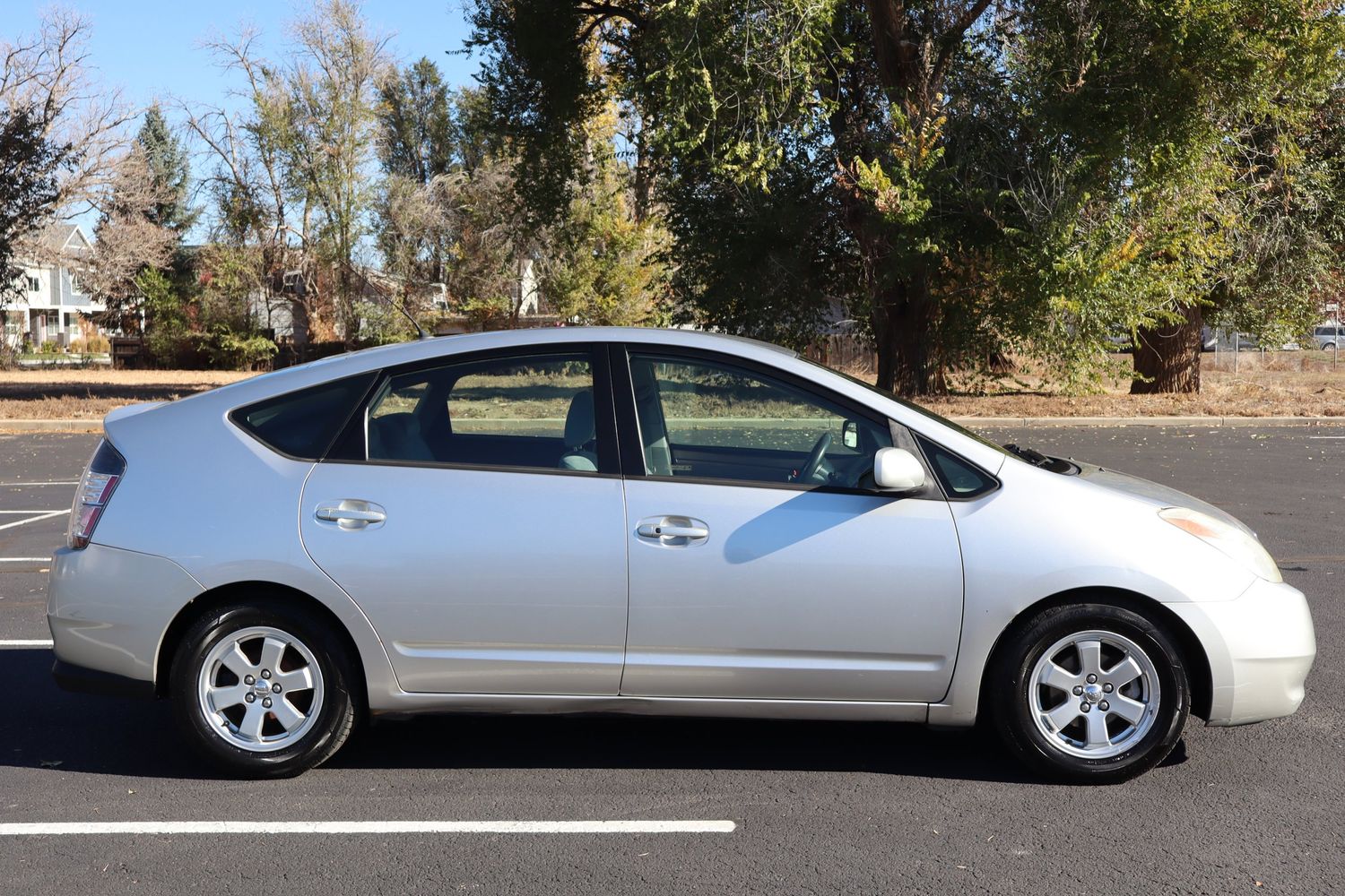 2005 Toyota Prius Base | Victory Motors of Colorado