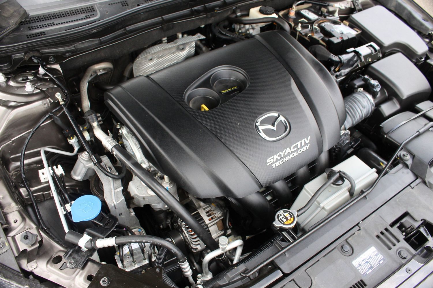 2016 Mazda 3 i Touring | Victory Motors of Colorado