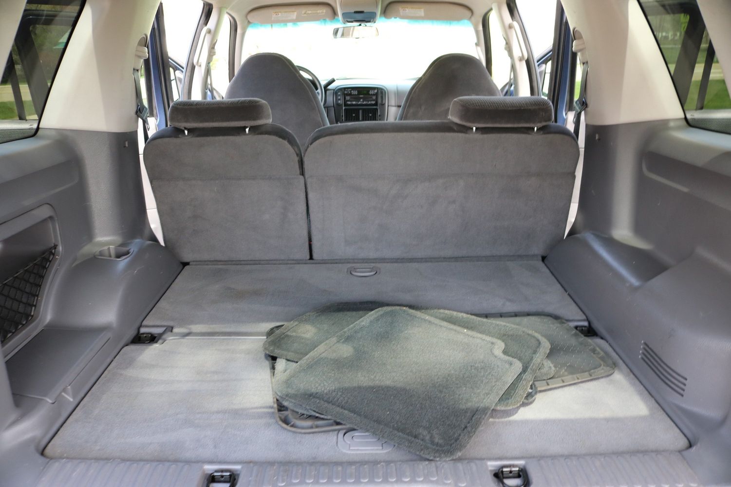 2002 Ford Explorer XLT | Victory Motors of Colorado
