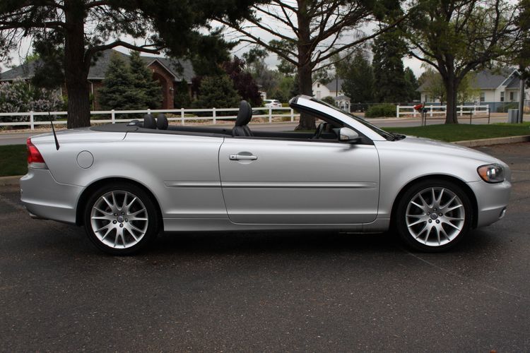 2007 Volvo C70 T5 | Victory Motors of Colorado