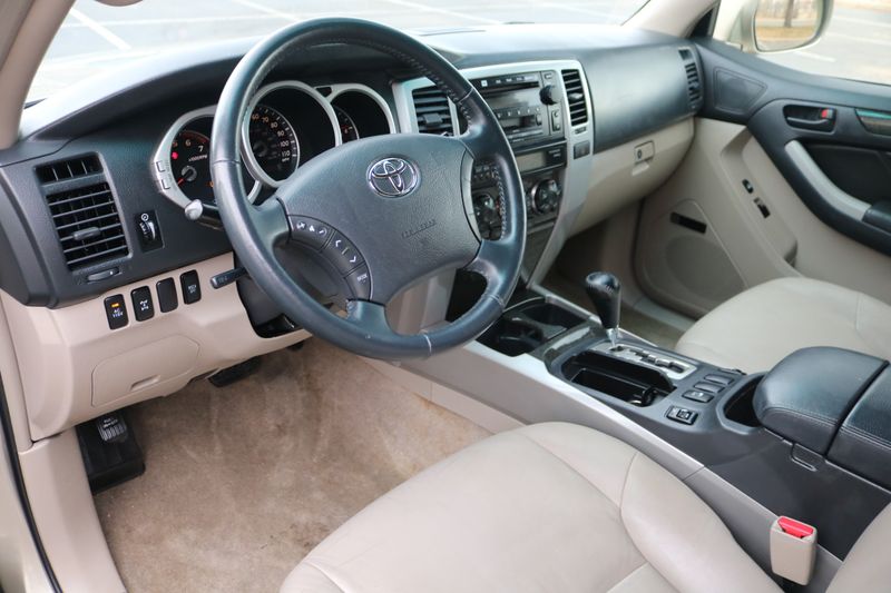 2005 Toyota 4Runner Photos