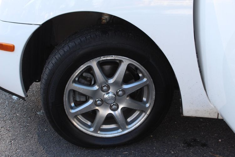 2001 Toyota Prius | Victory Motors of Colorado
