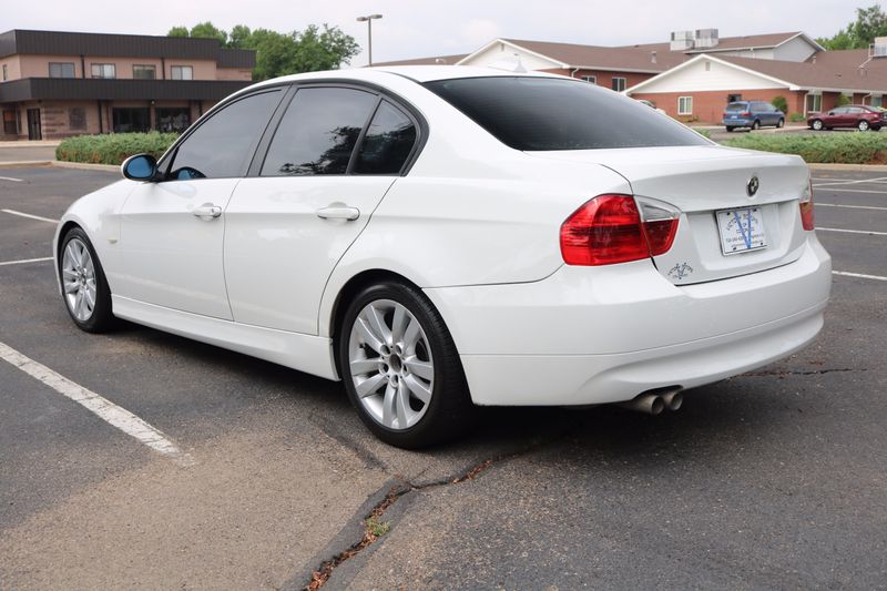 2007 BMW 328i Photos
