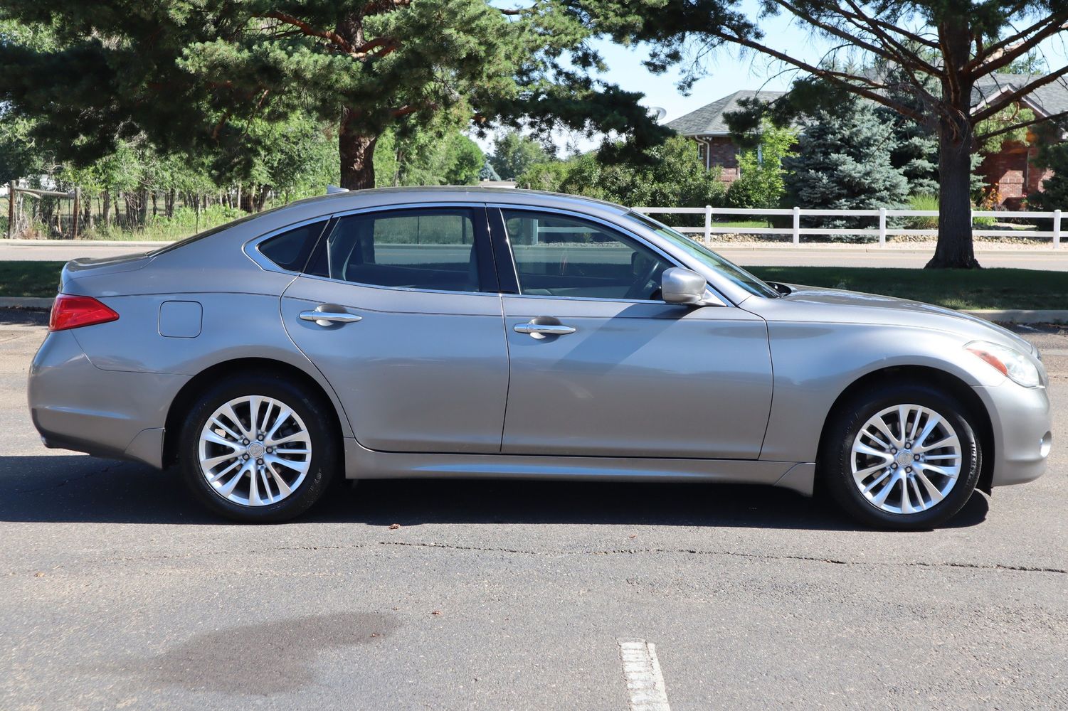 2012 INFINITI M37 x | Victory Motors of Colorado