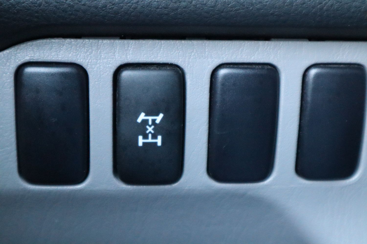 2005 Toyota 4Runner SR5 | Victory Motors of Colorado