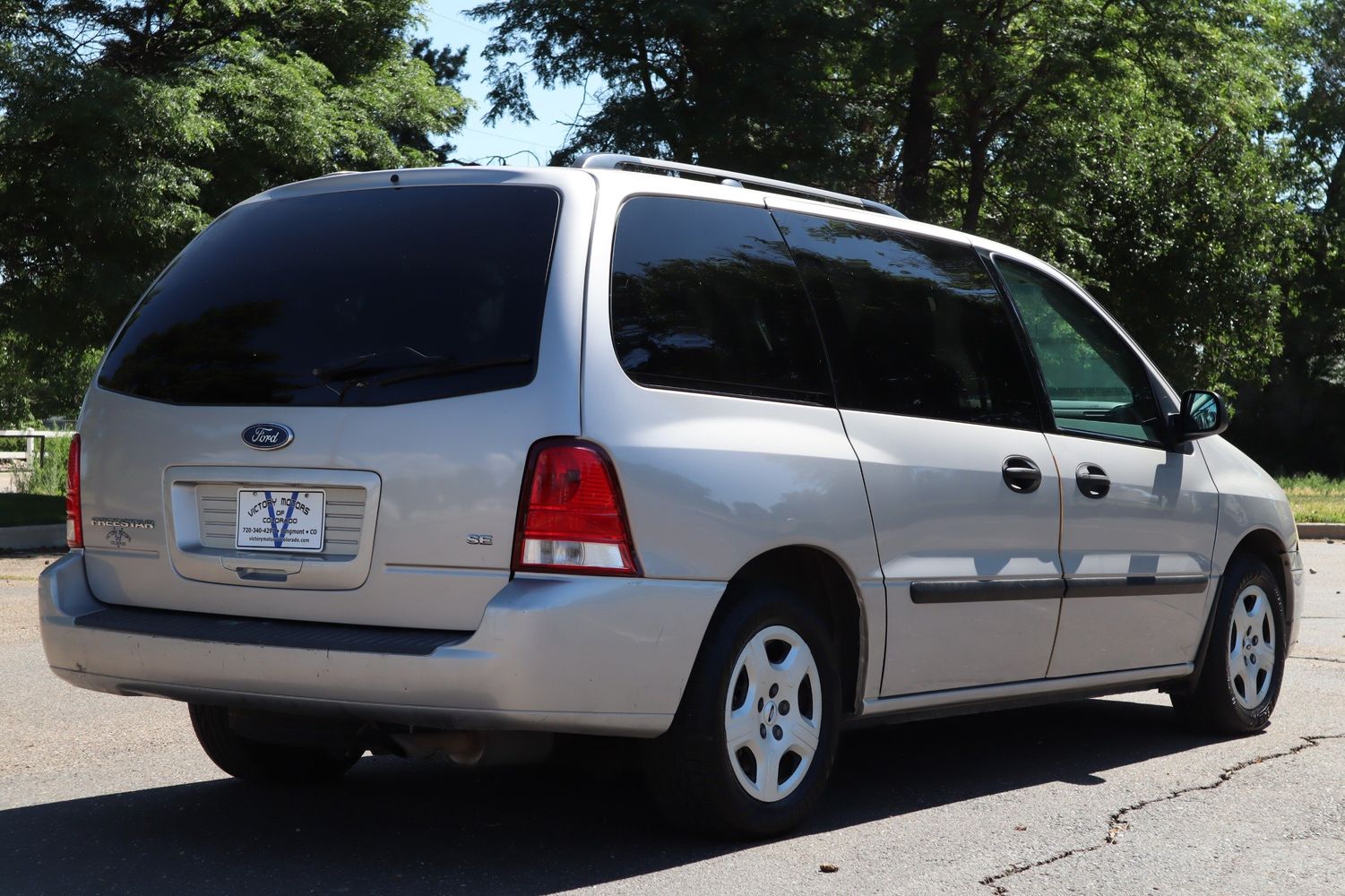 2004 Ford Freestar SE | Victory Motors of Colorado