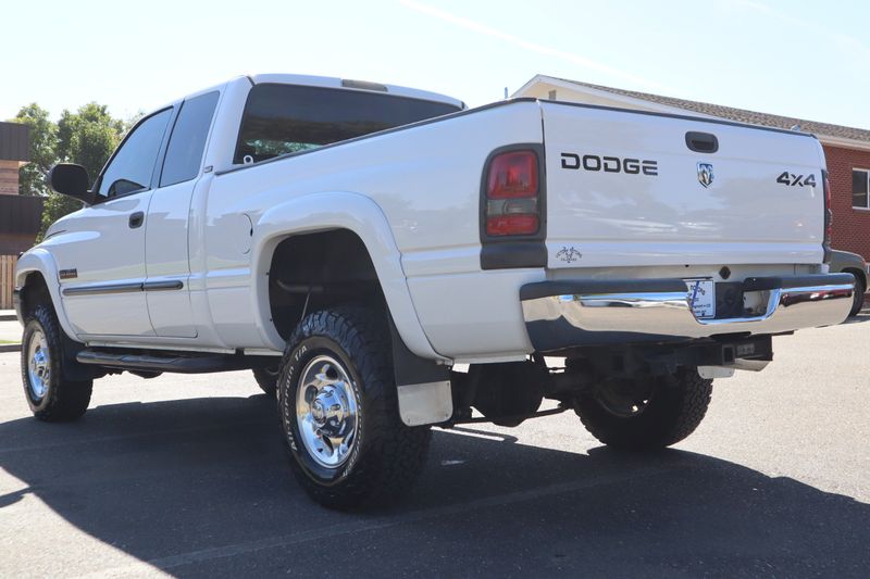 2002 Dodge Ram 2500 Photos
