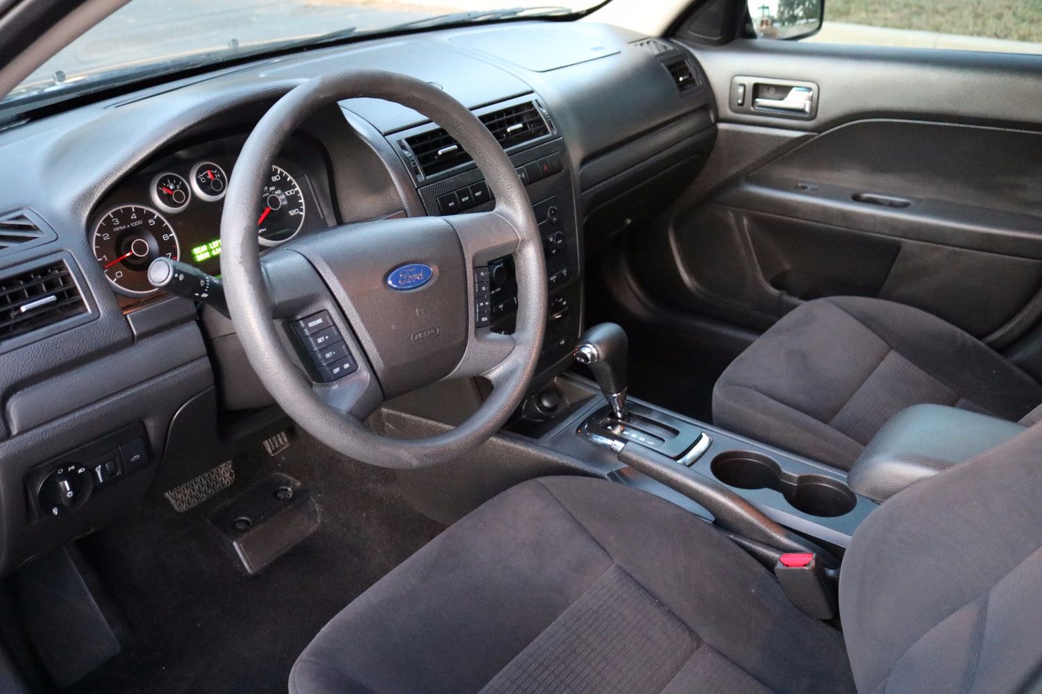 2006 Ford Fusion V6 SE | Victory Motors of Colorado
