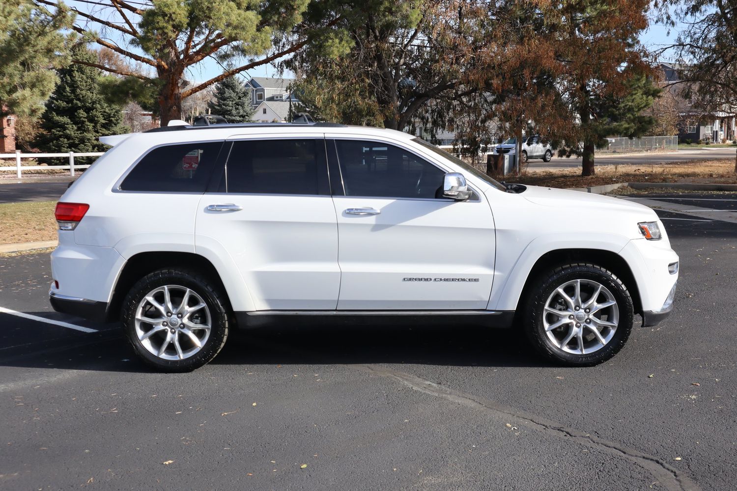 2014 Jeep Grand Cherokee Summit | Victory Motors of Colorado