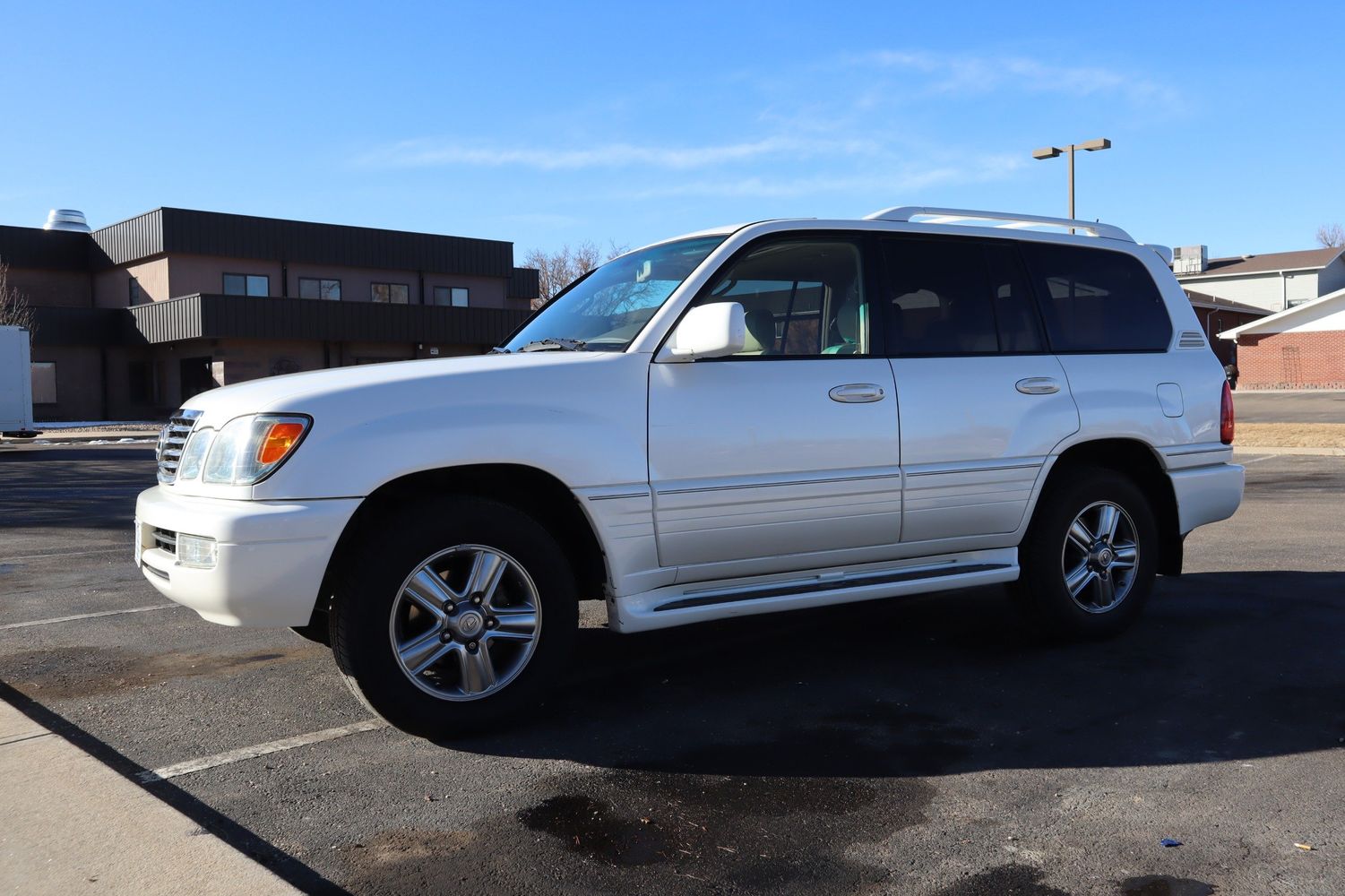 2006 Lexus LX 470 Base | Victory Motors of Colorado