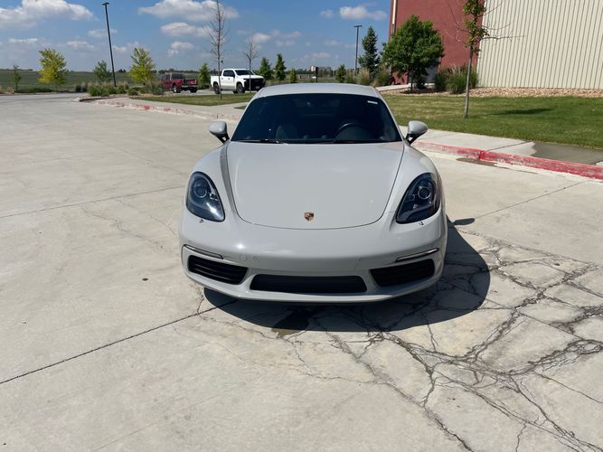 2018 Porsche 718 Cayman Base | Storm Mountain Motors