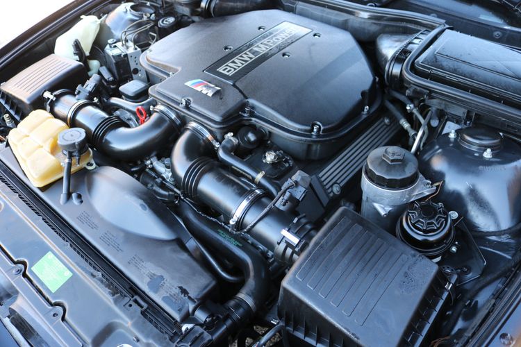 2002 BMW M5 | Victory Motors of Colorado