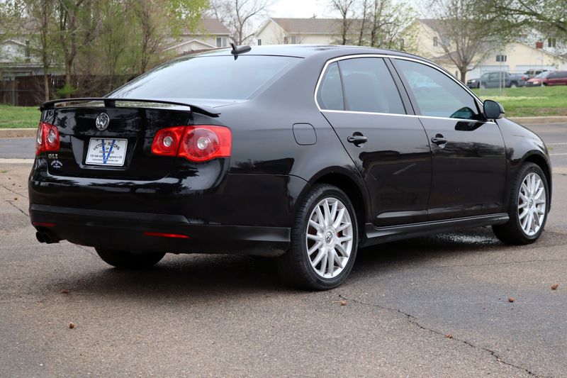 2006 Volkswagen Jetta Photos