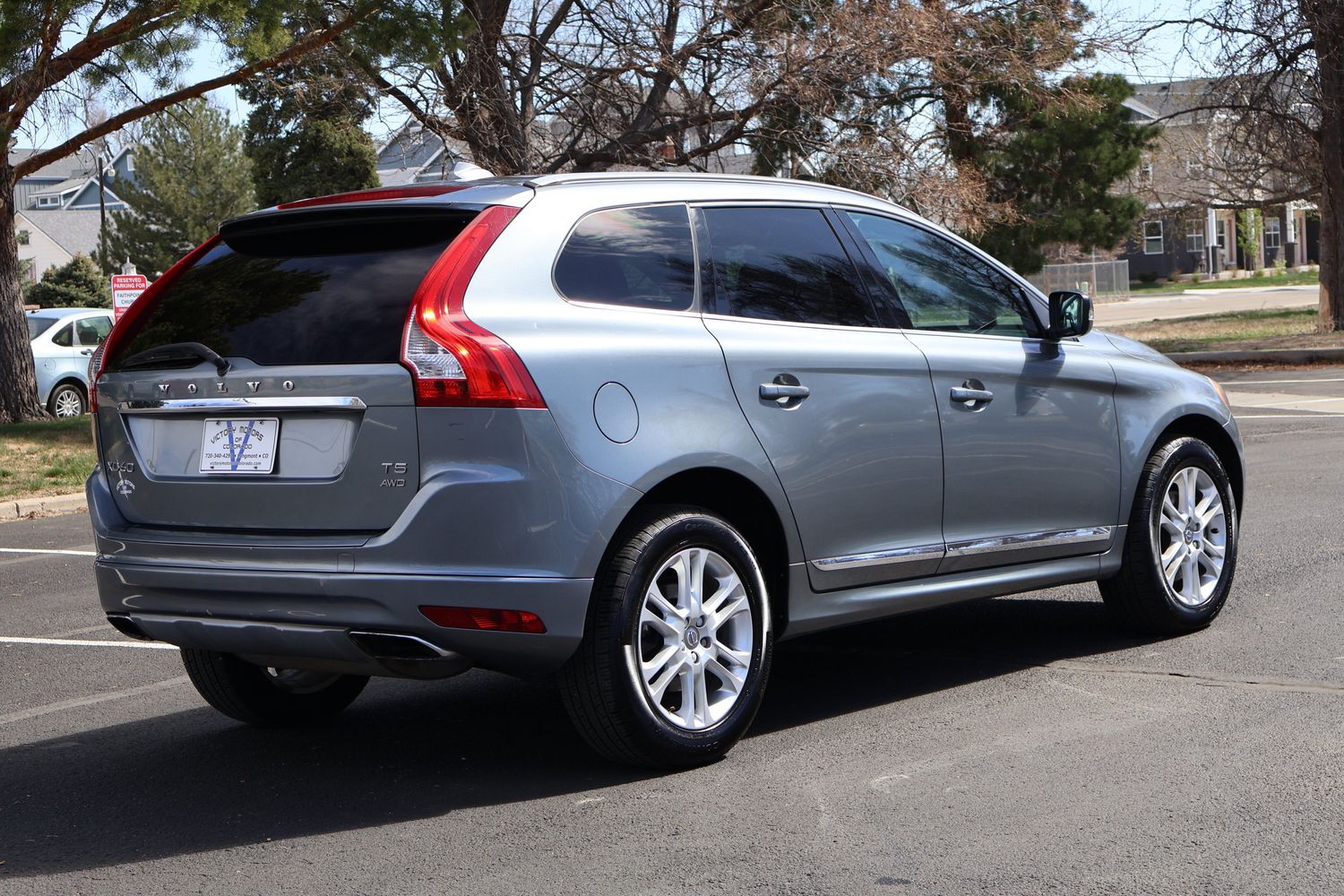 2016 Volvo XC60 T5 Premier | Victory Motors of Colorado