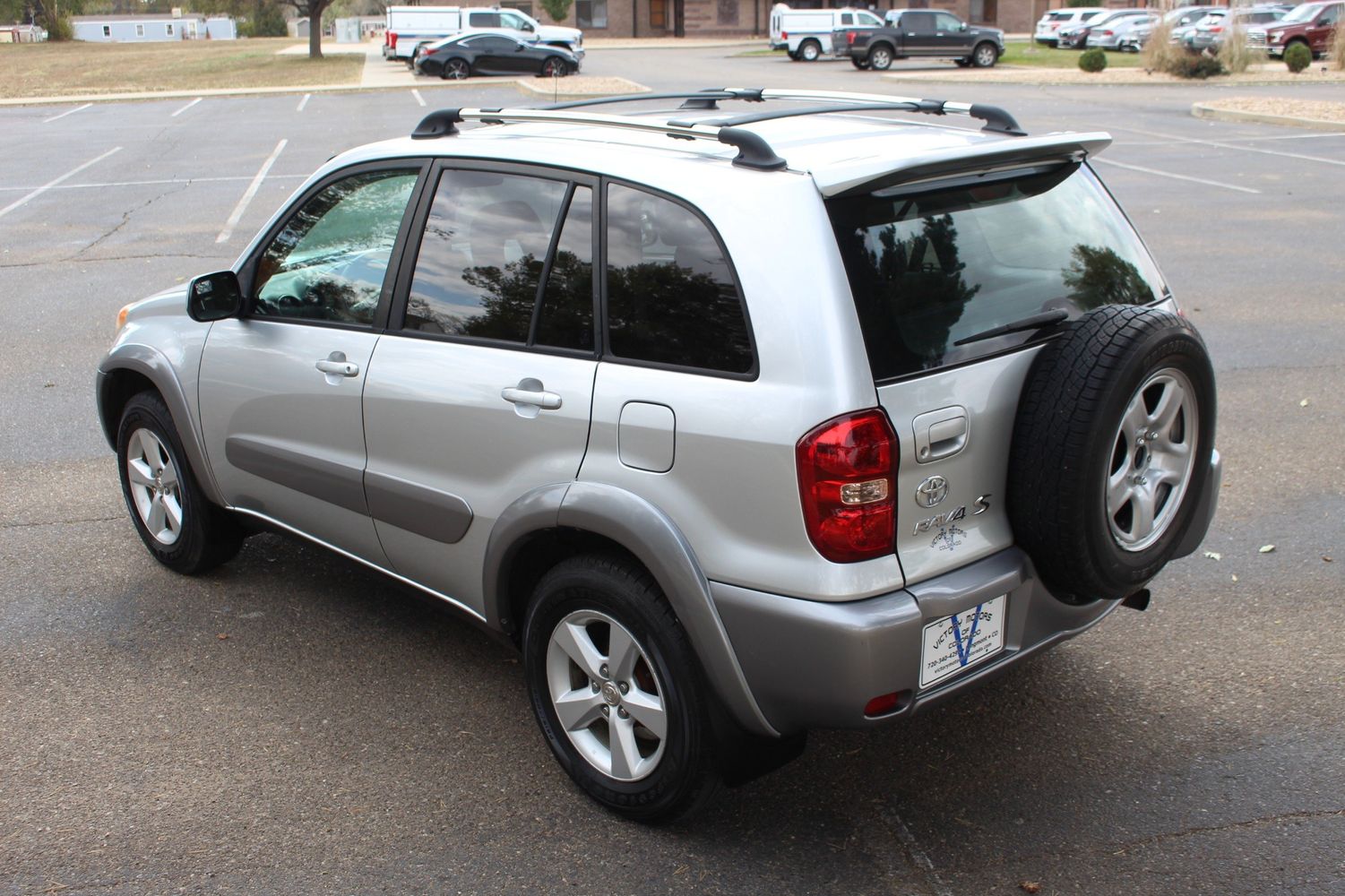 2004 Toyota RAV4 AWD | Victory Motors of Colorado