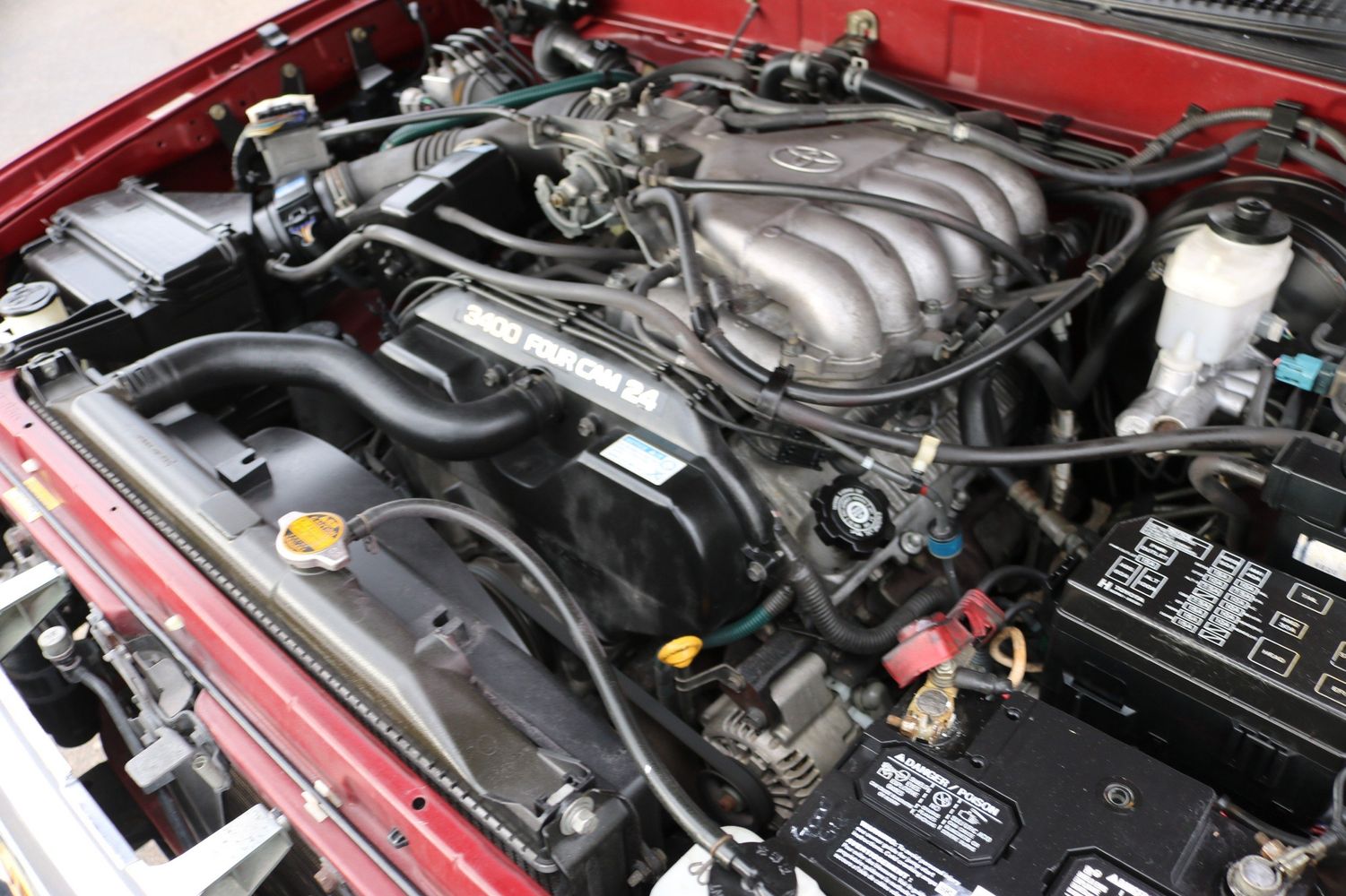 1998 Toyota 4Runner Limited | Victory Motors of Colorado