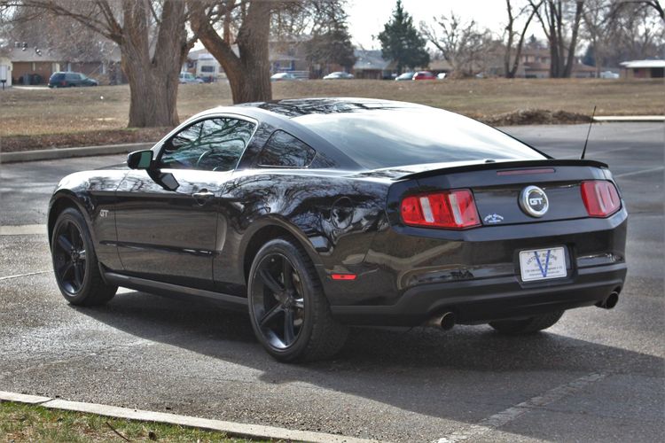 2010 Ford Mustang GT | Victory Motors of Colorado
