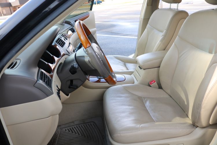 2005 Lexus ES 330 | Victory Motors of Colorado