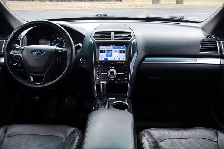 2017 Ford Explorer Sport | Victory Motors of Colorado