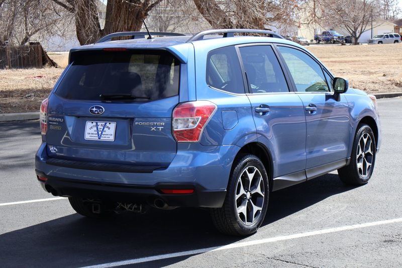 2015 Subaru Forester Photos