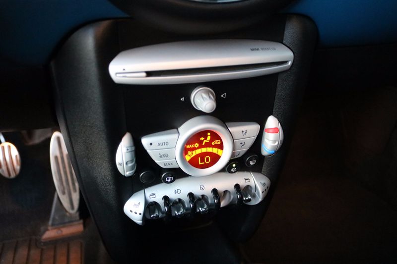 2007 MINI Cooper Photos