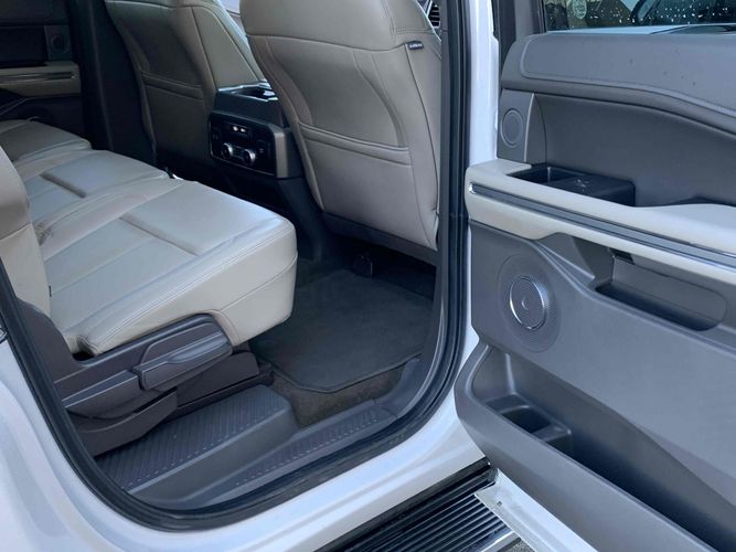 2019 Ford Expedition MAX XLT | Auto Integrity