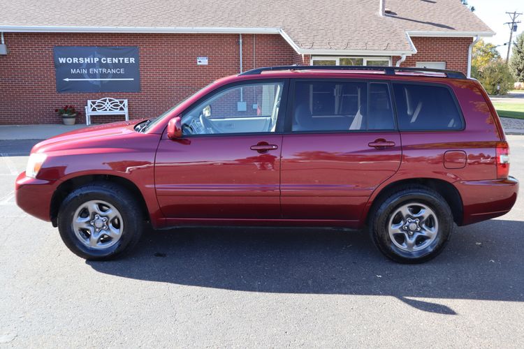 2006 Toyota Highlander Base | Victory Motors of Colorado