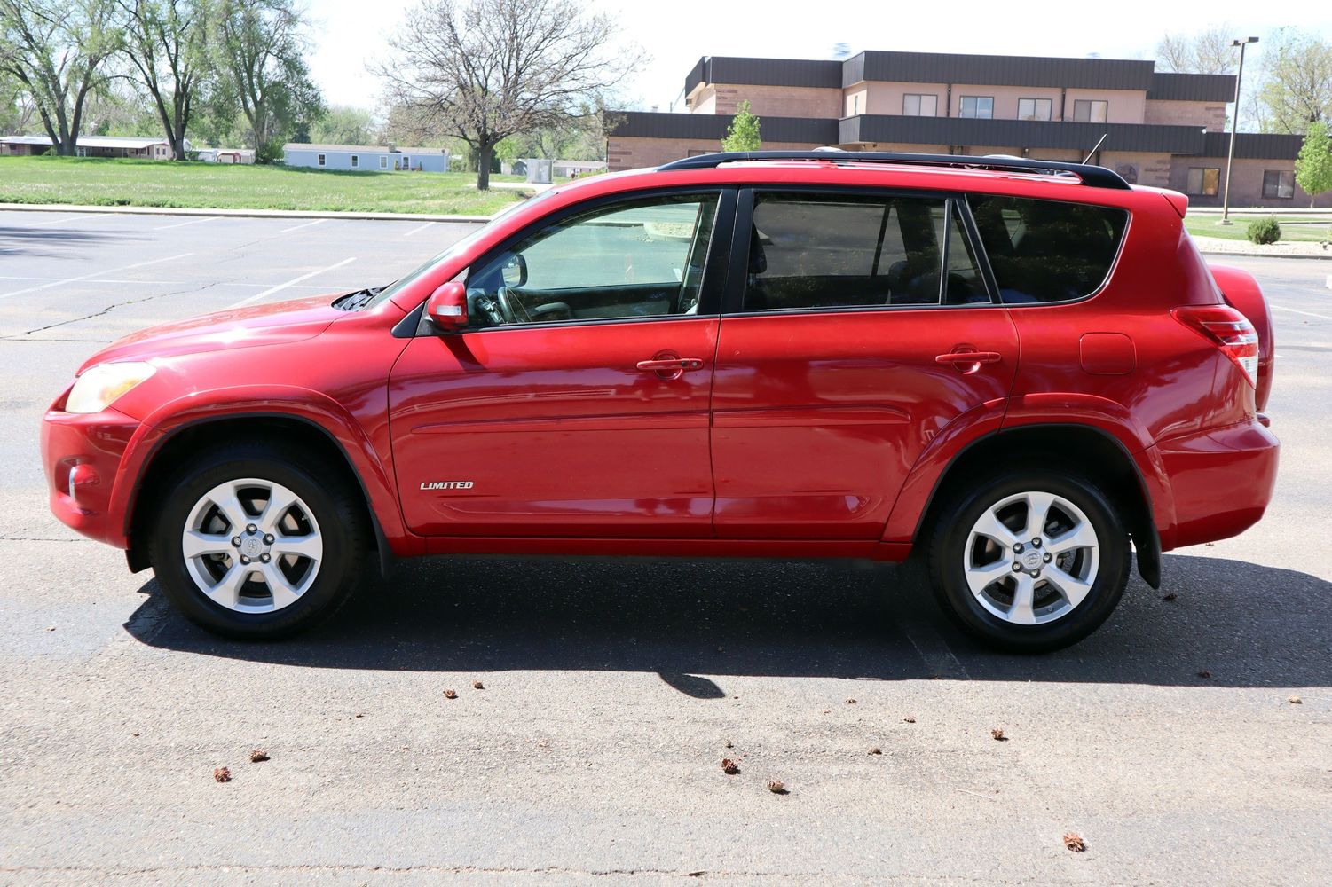 2010 Toyota RAV4 Limited | Victory Motors of Colorado