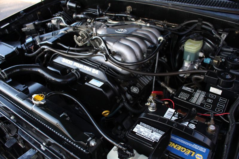 1997 Toyota 4Runner Photos