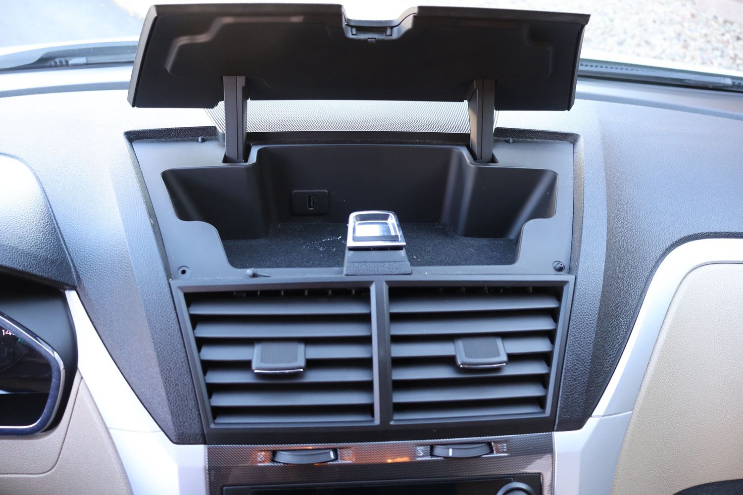 2012 Chevrolet Traverse LTZ | Victory Motors of Colorado