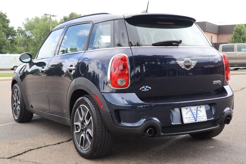 2013 MINI Cooper Countryman Photos