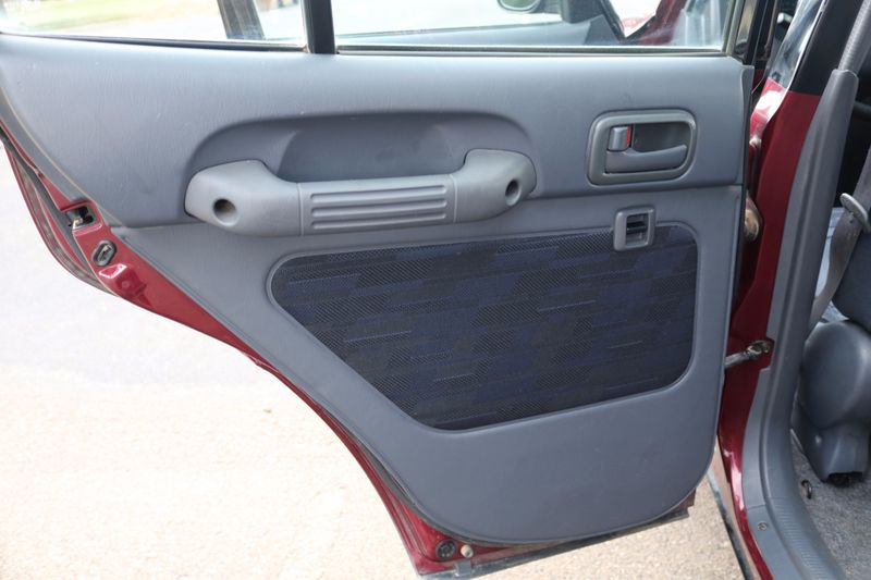 1997 Toyota RAV4 Photos