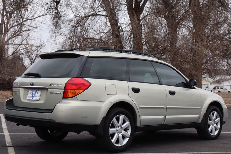 2006 Subaru Outback 2.5i | Victory Motors of Colorado