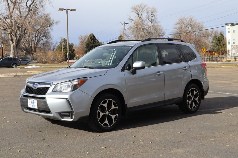 2015 Subaru Forester Photos