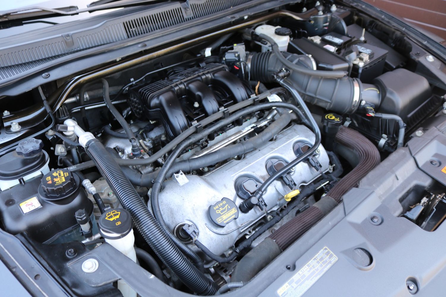 2010 Ford Taurus SEL | Victory Motors of Colorado