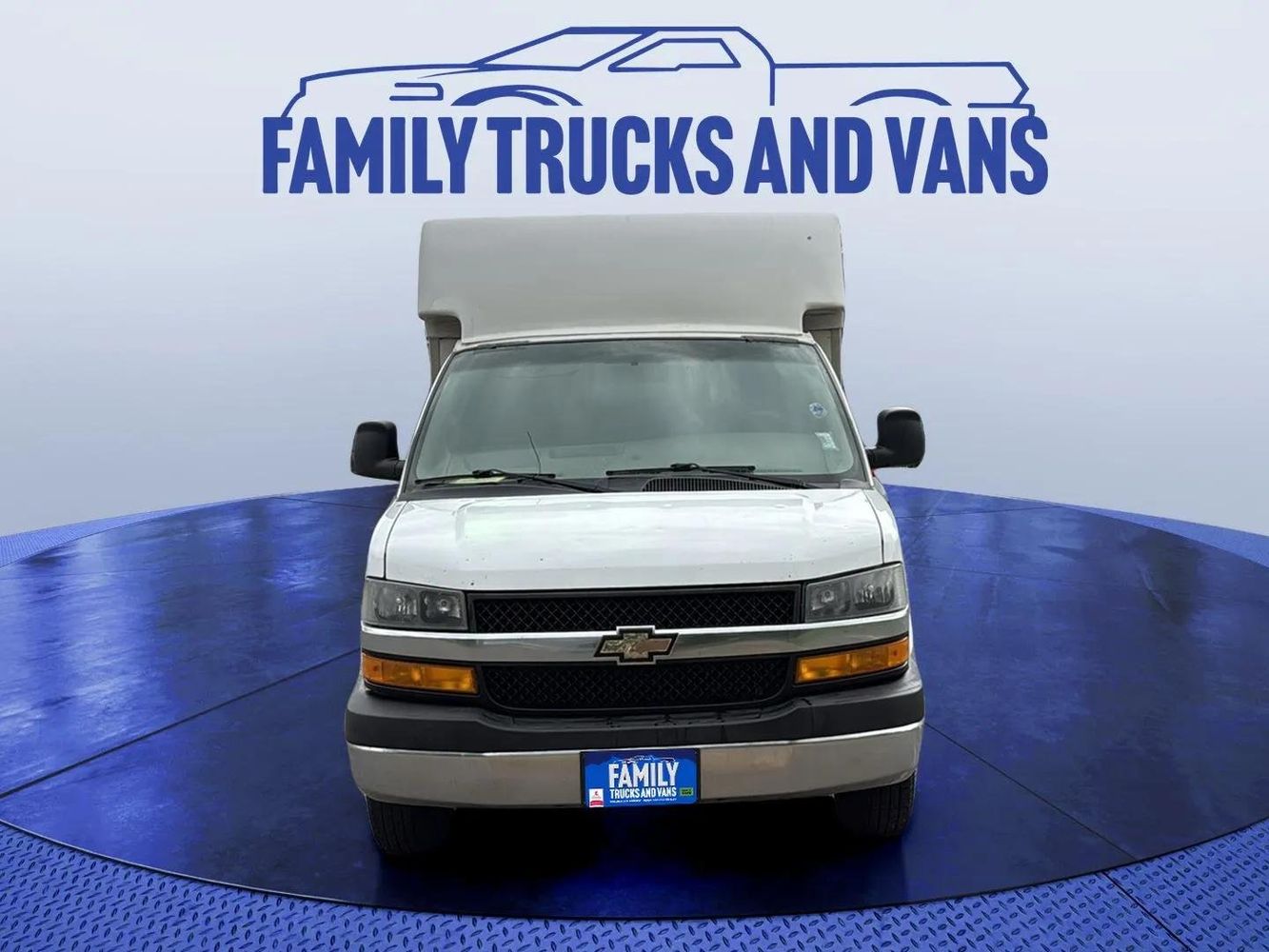 2019 Chevrolet express cutaway chassis 3500 | Family Trucks and Vans