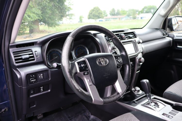 2015 Toyota 4Runner SR5 | Victory Motors of Colorado