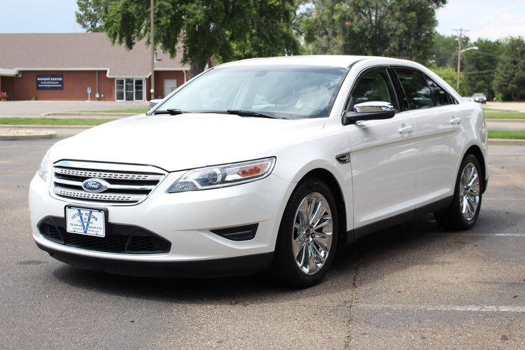 2010 Ford Taurus Limited | Victory Motors of Colorado