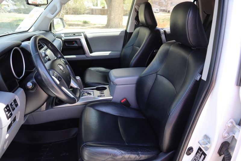 2013 Toyota 4Runner Photos